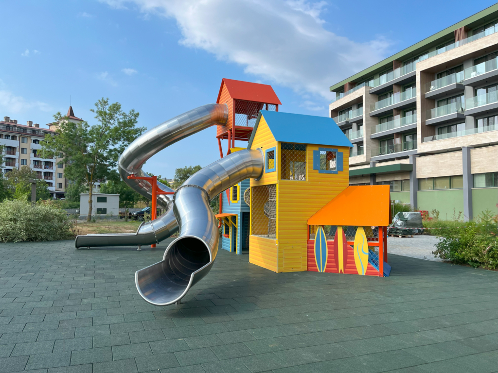 Playgrounds | Walltopia