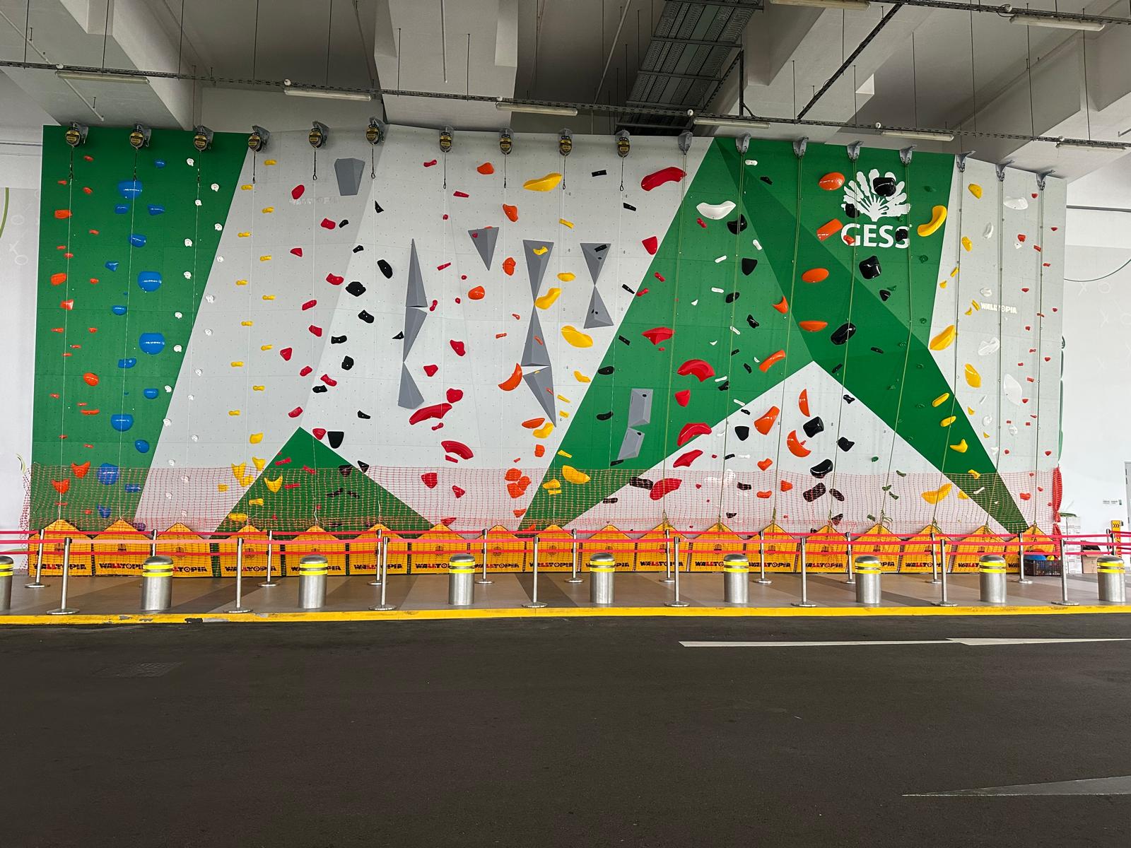 Escola Internacional GESS | Walltopia